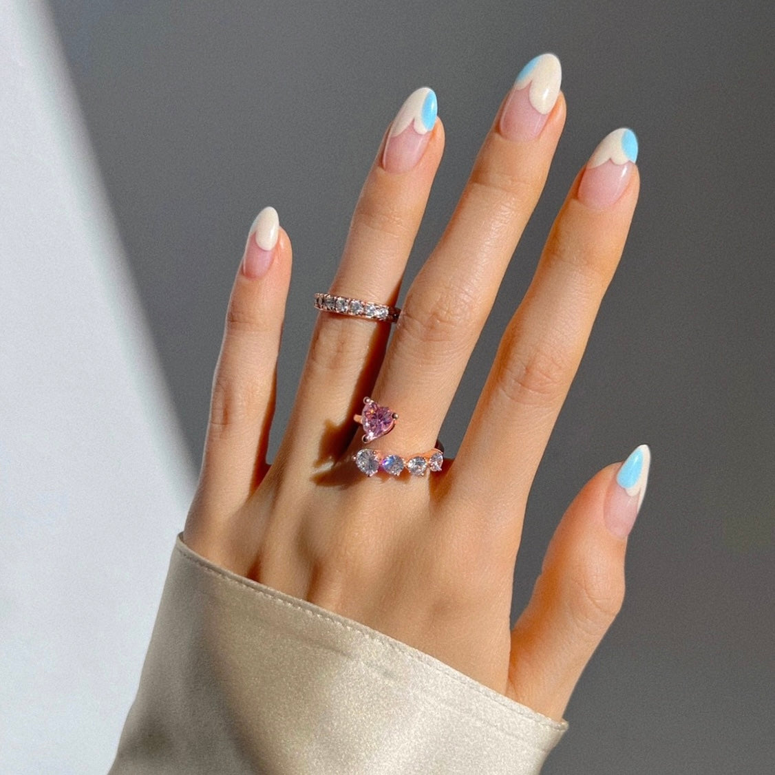 MANON HEART RHINESTONE RING – avec new york